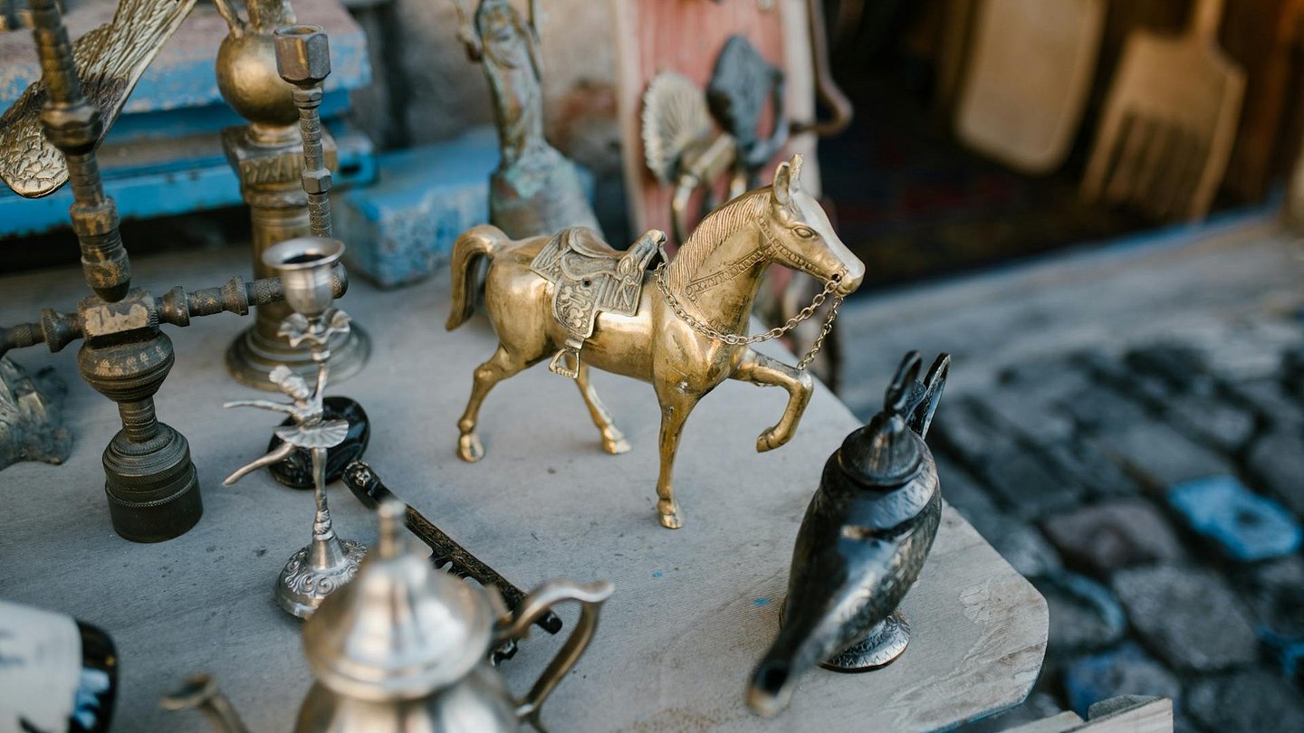 Time Off, Work, and Productivity ESL Lesson Plan | Twee