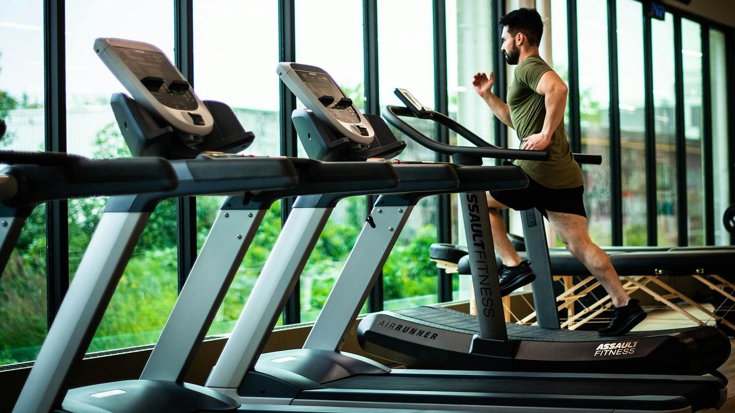 ESL Lesson Plans about Sports | Twee