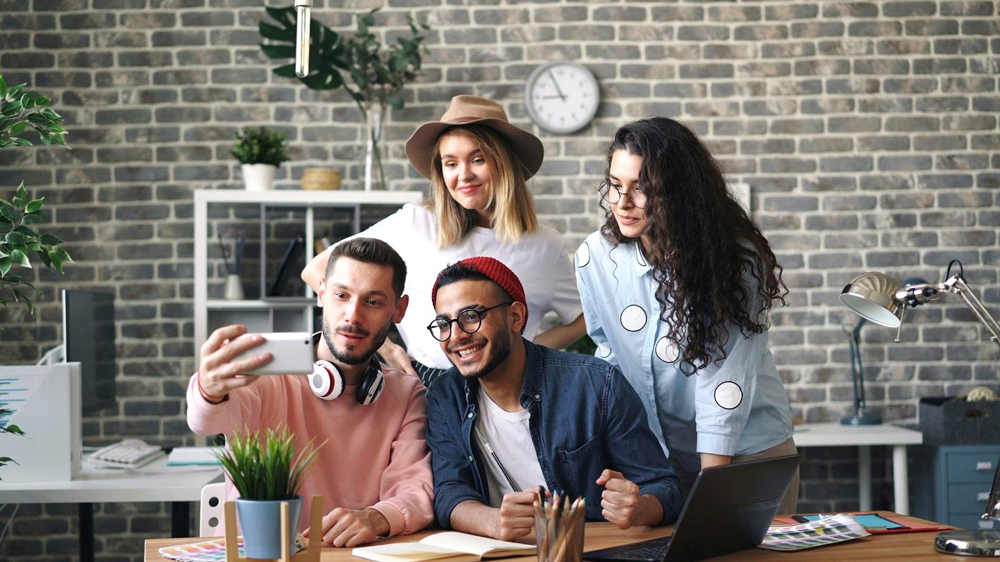 ESL Lesson Plans about Jobs | Twee